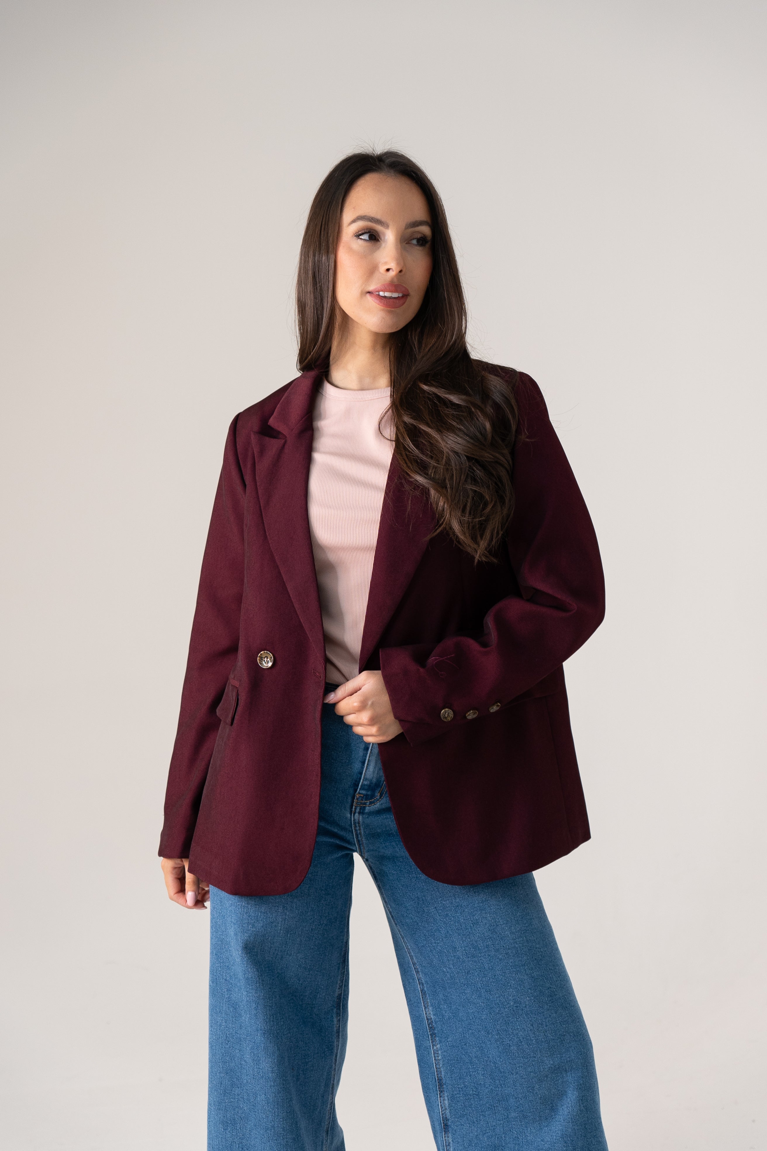 Love Laura XO – The Walk in Wardrobe