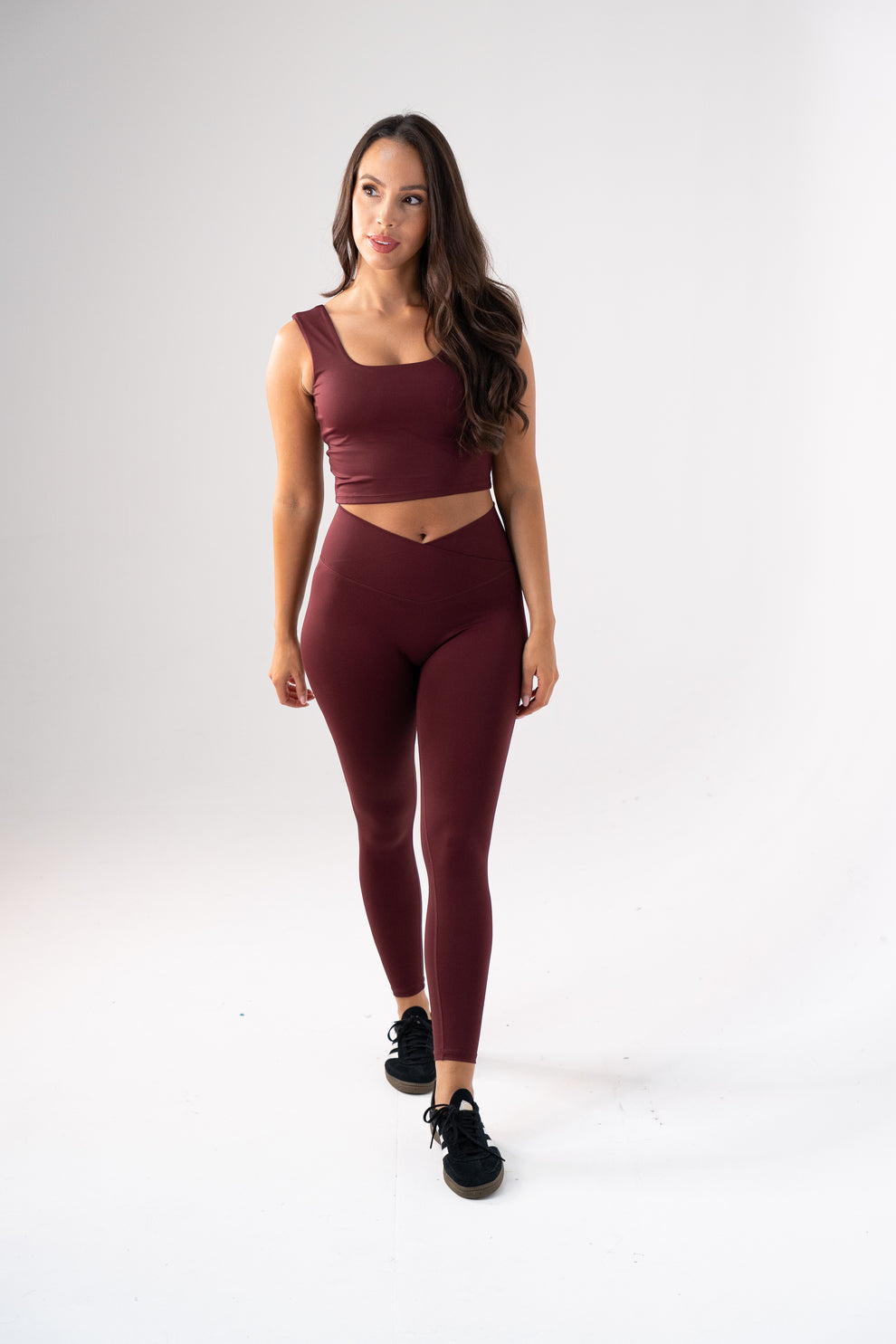 Love Laura Leggings In Burgundy – The Walk in Wardrobe