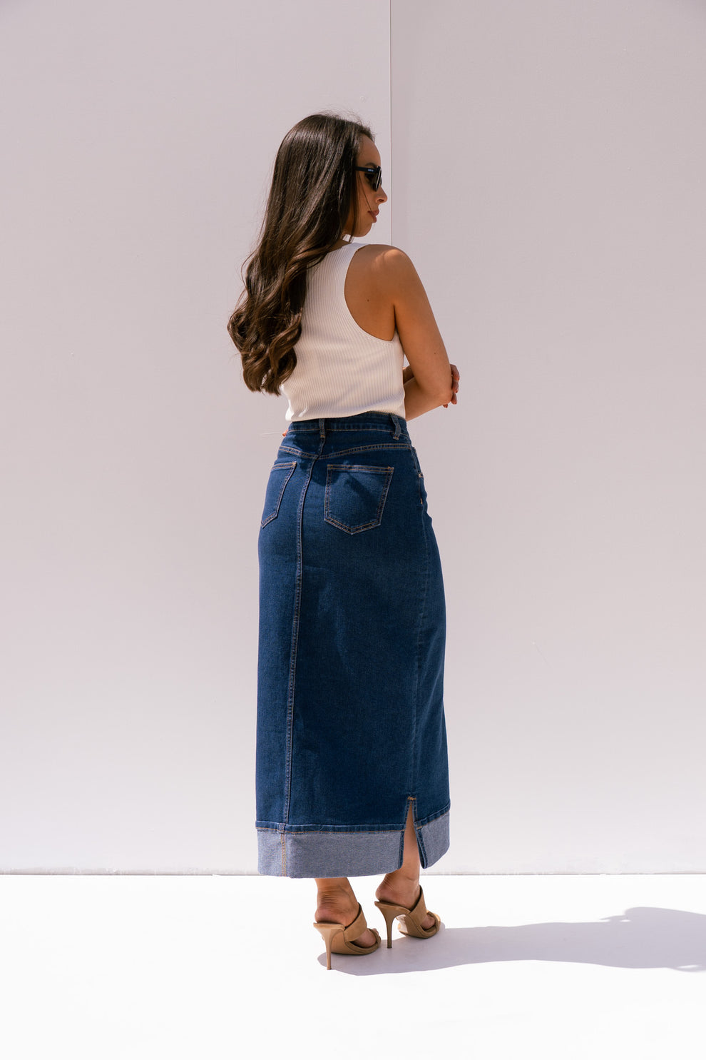 Love Laura Denim Midi Skirt In Dark Wash – The Walk in Wardrobe