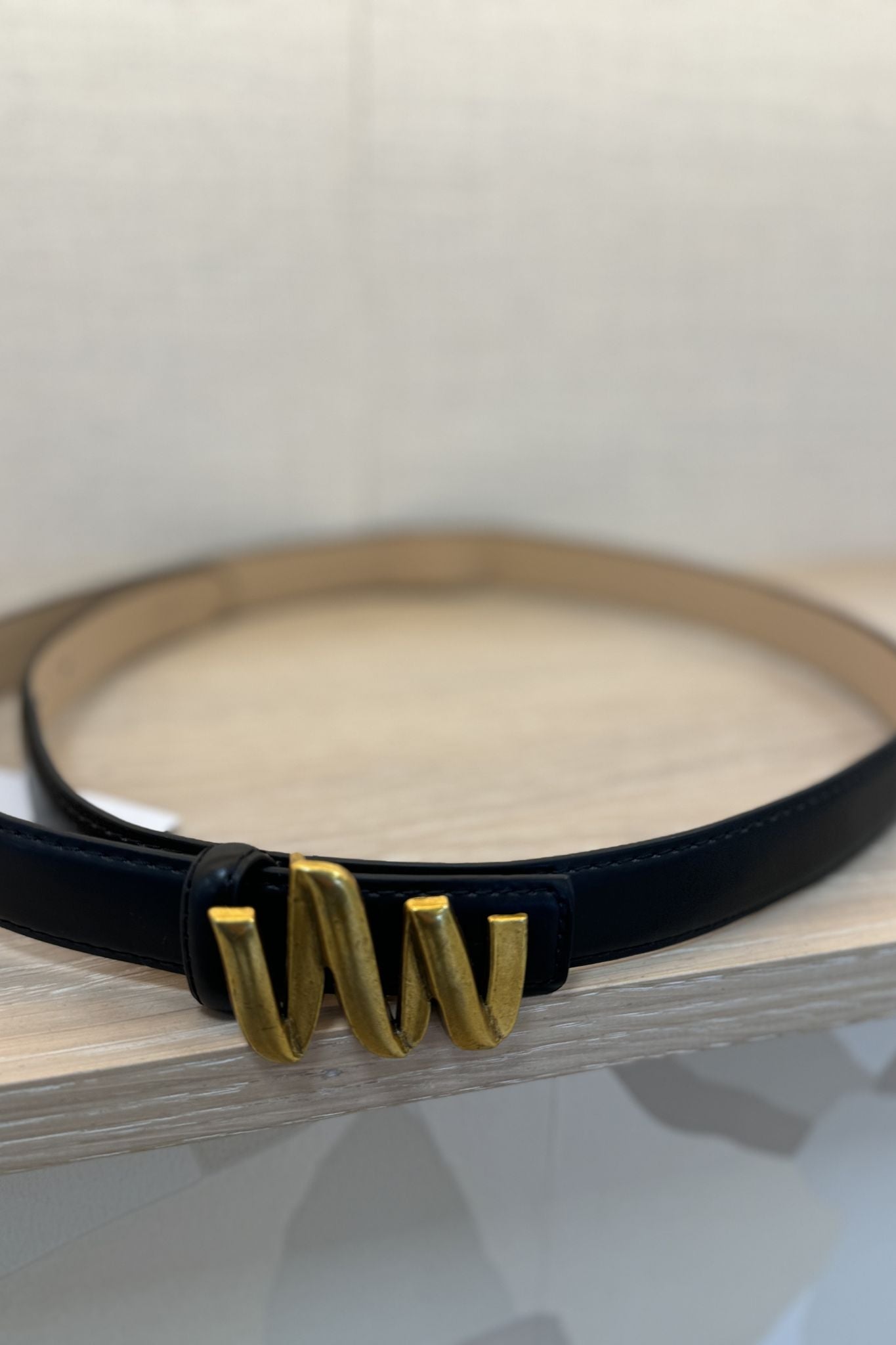 Polly Zig Zag Buckle Belt In Black – The Walk in Wardrobe