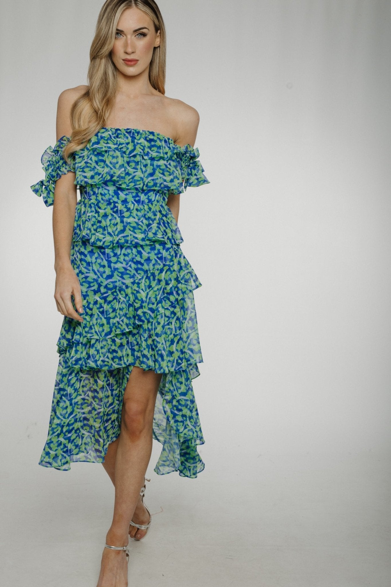 Kayla Tiered Dress In Blue & Green – The Walk in Wardrobe